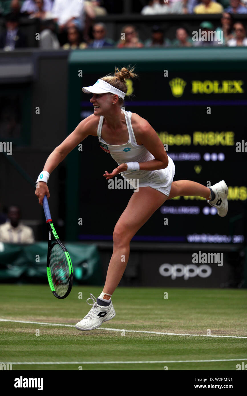 Riske hi-res stock photography and images - Alamy