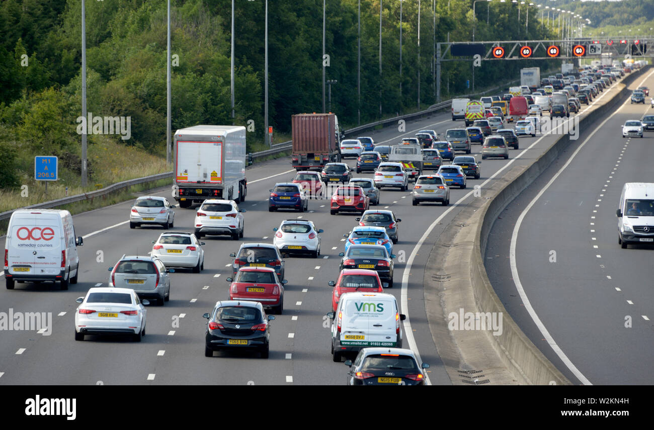 Rolling road block hi-res stock photography and images - Alamy