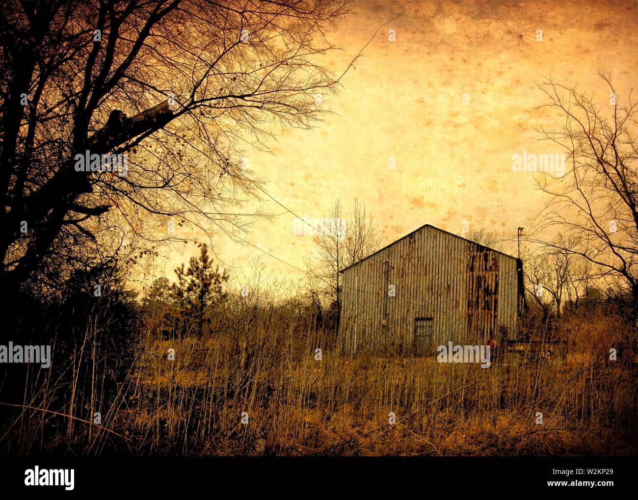 Old empty real farm barn in Maryland USA real with overlaying mask ...