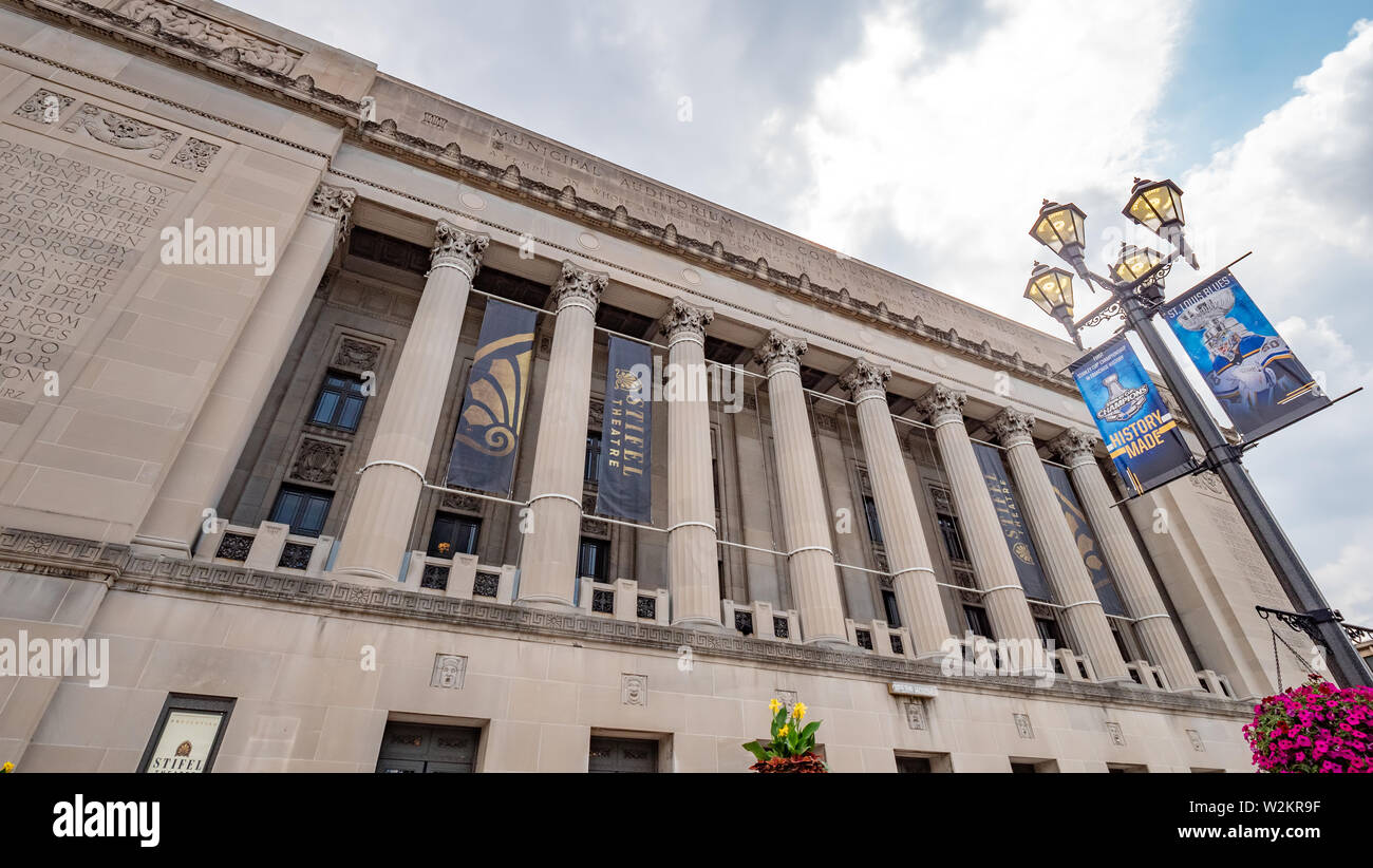 Stifel Theatre in St. Louis downtown - ST. LOUIS, USA - JUNE 19, 2019 ...