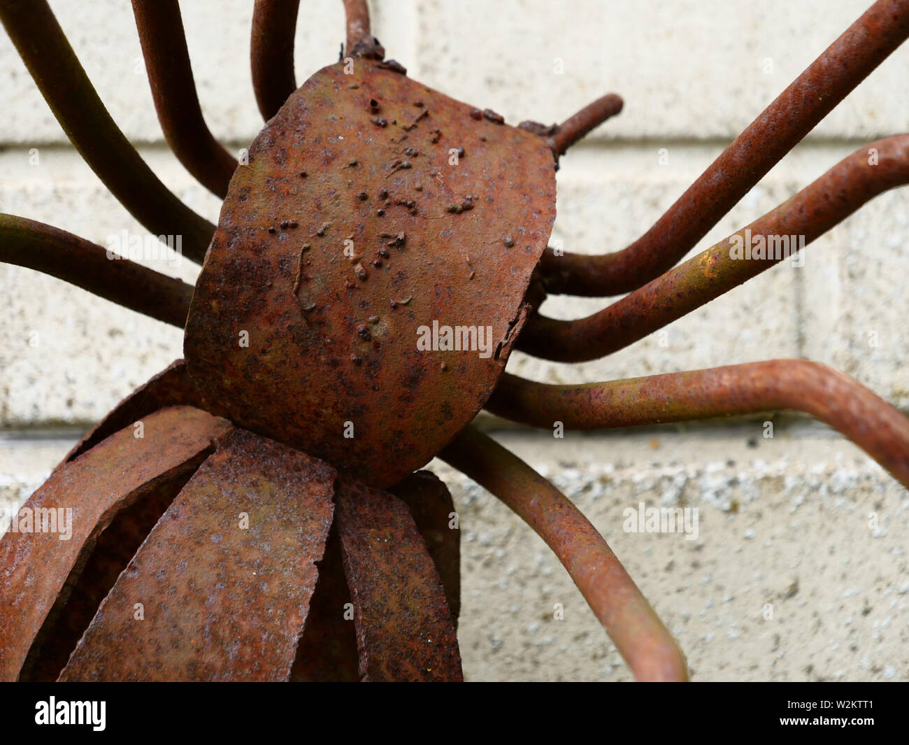 Recycled metal garden art hi-res stock photography and images - Alamy