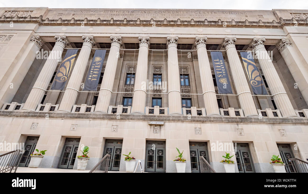 Stifel Theatre in St. Louis downtown - ST. LOUIS, USA - JUNE 19, 2019 ...