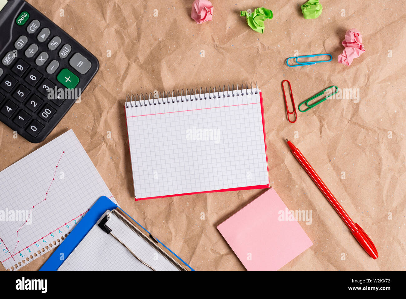 Papercraft craft paper desk hi-res stock photography and images - Alamy