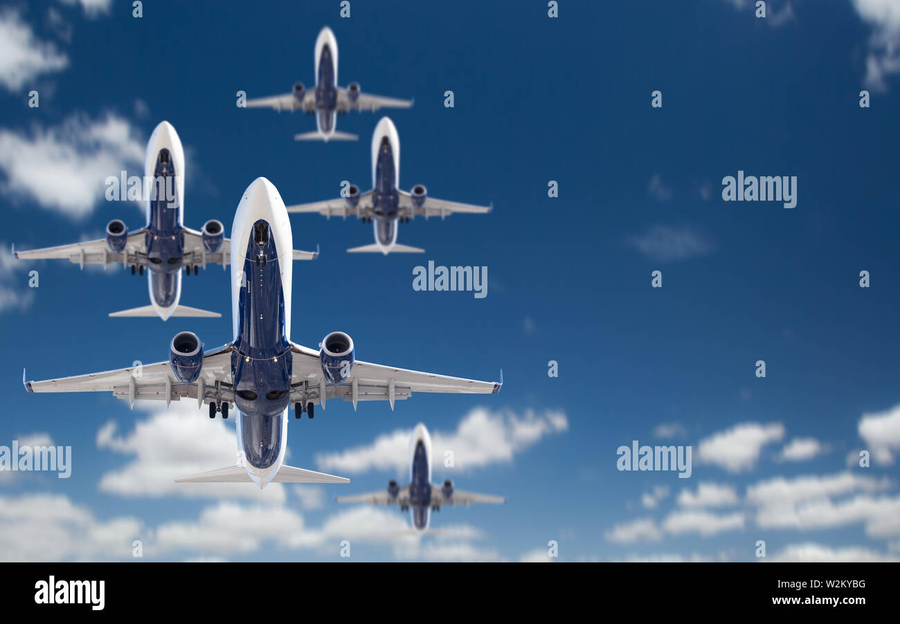 Many jet planes flying hi-res stock photography and images - Alamy