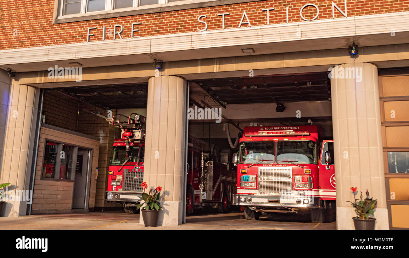 Fire station 21 hi-res stock photography and images - Alamy