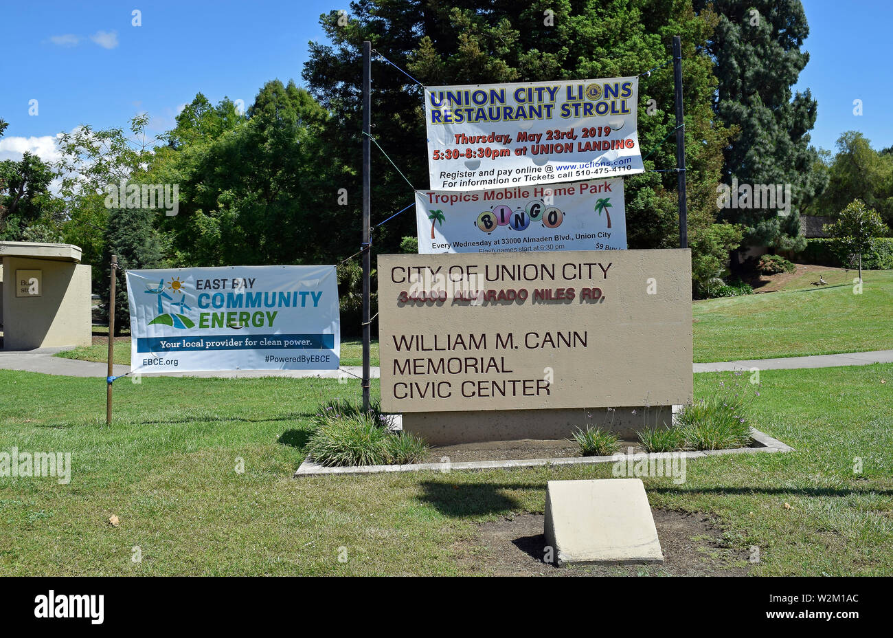 Tropics mobile home park hi-res stock photography and images - Alamy