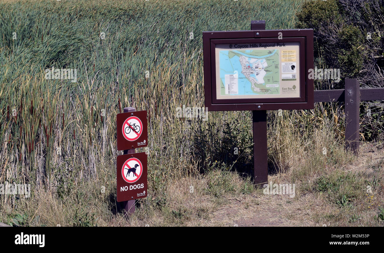 Main Marsh entrance signs, in Coyote Hills Regional Park, California ...