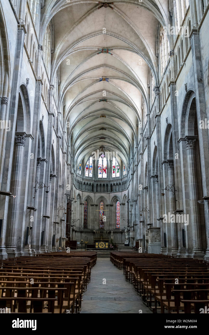 Medieval catholic church hi-res stock photography and images - Alamy