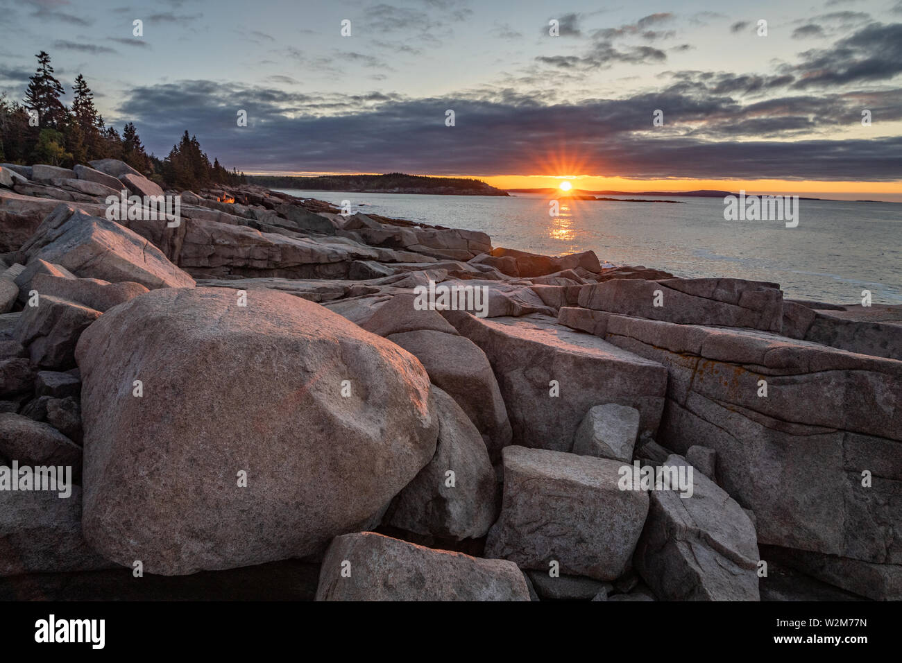 Sunset in acadia national park hi-res stock photography and images - Alamy