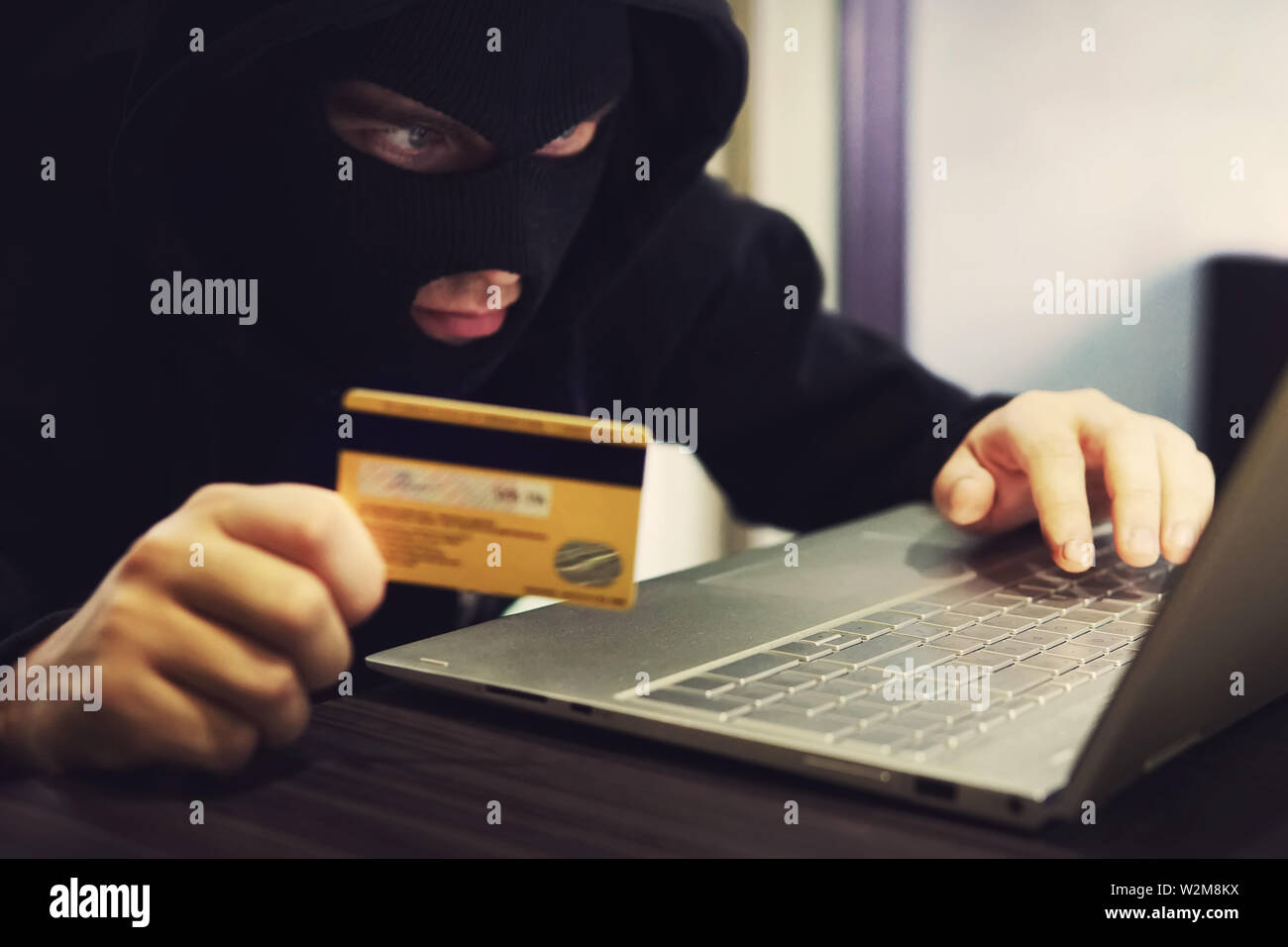 Phishing attack hi-res stock photography and images - Alamy