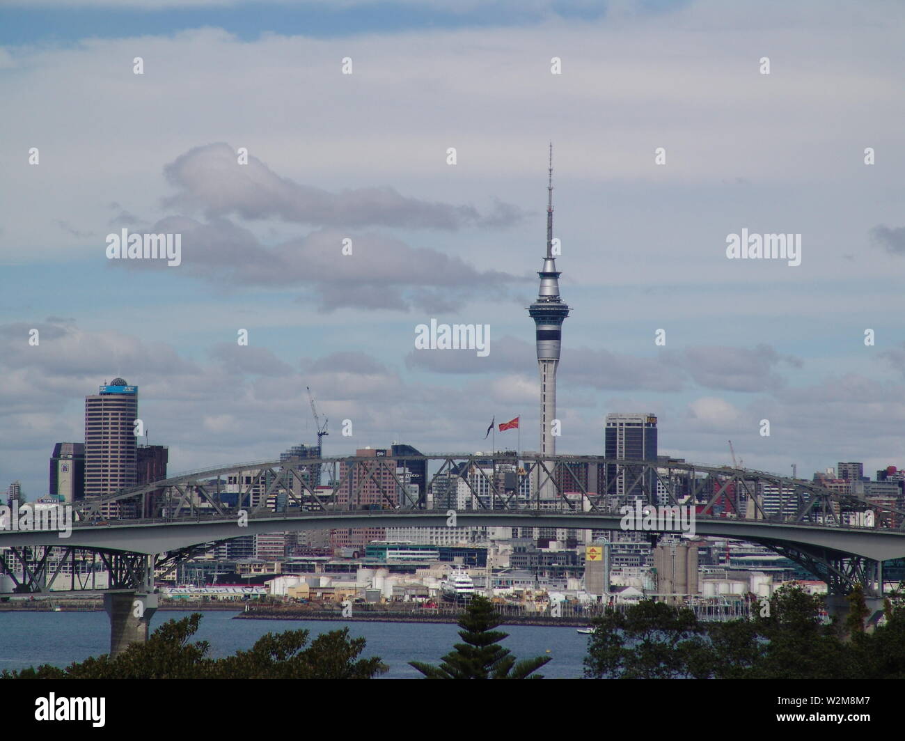 Auckland, Skyline, City centre, economic powerhouse of New Zealand ...