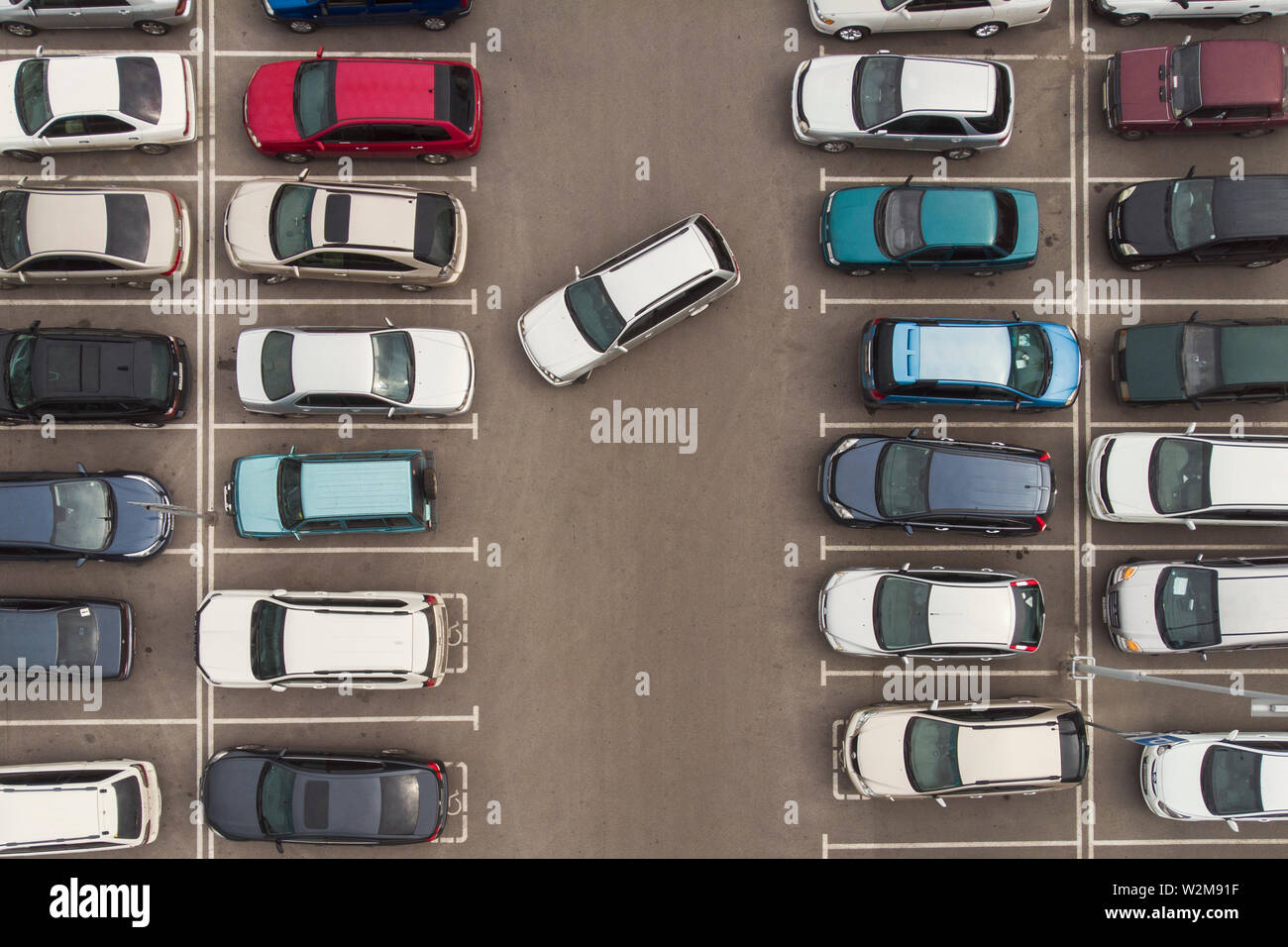 Car parking too close hi-res stock photography and images - Alamy