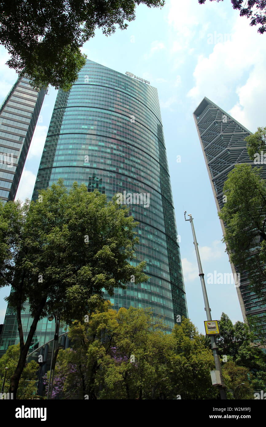 Torre Mayor in Mexico city Stock Photo - Alamy