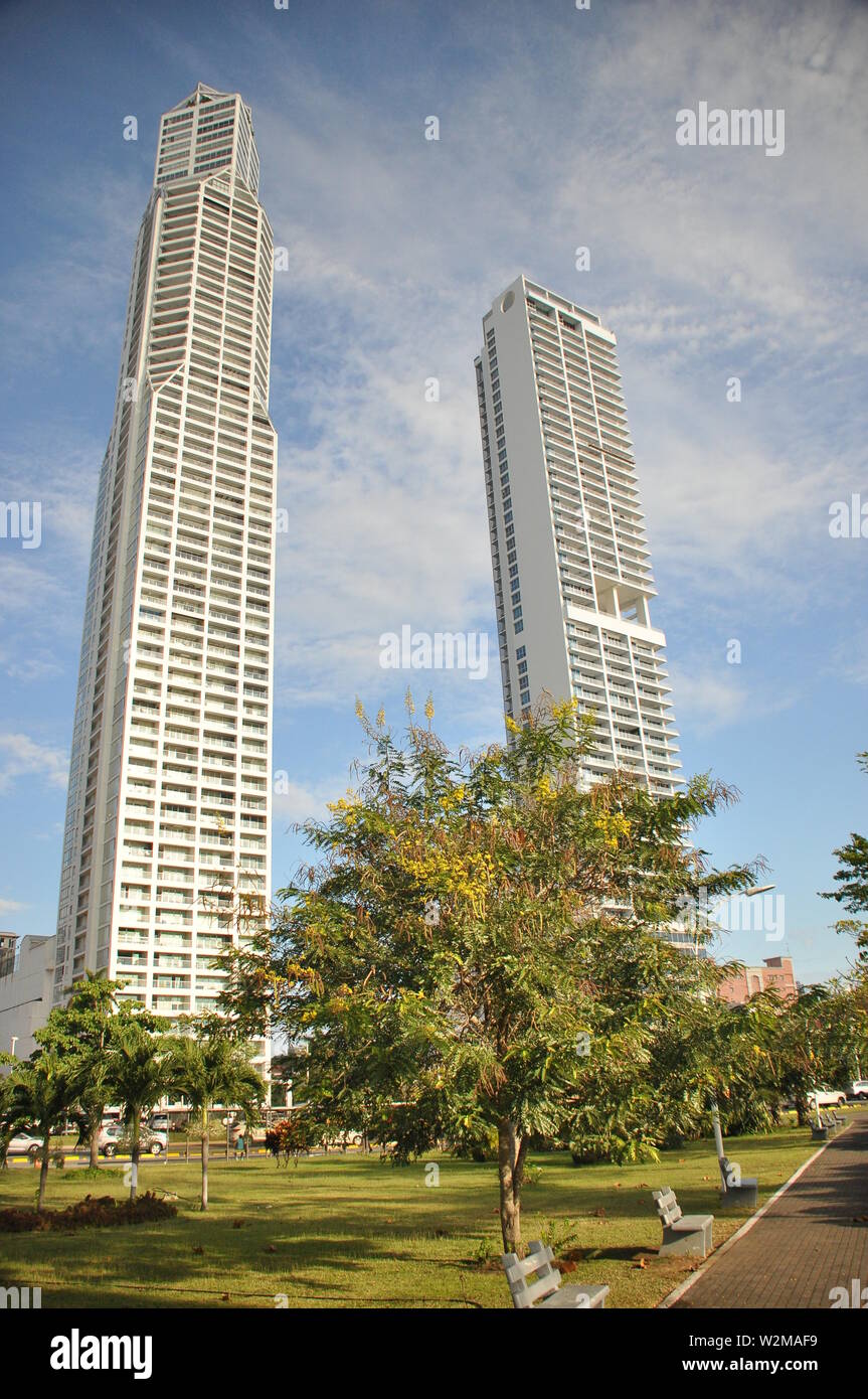 Panama city with high skyscrapers and port on the Pacific coast Stock ...