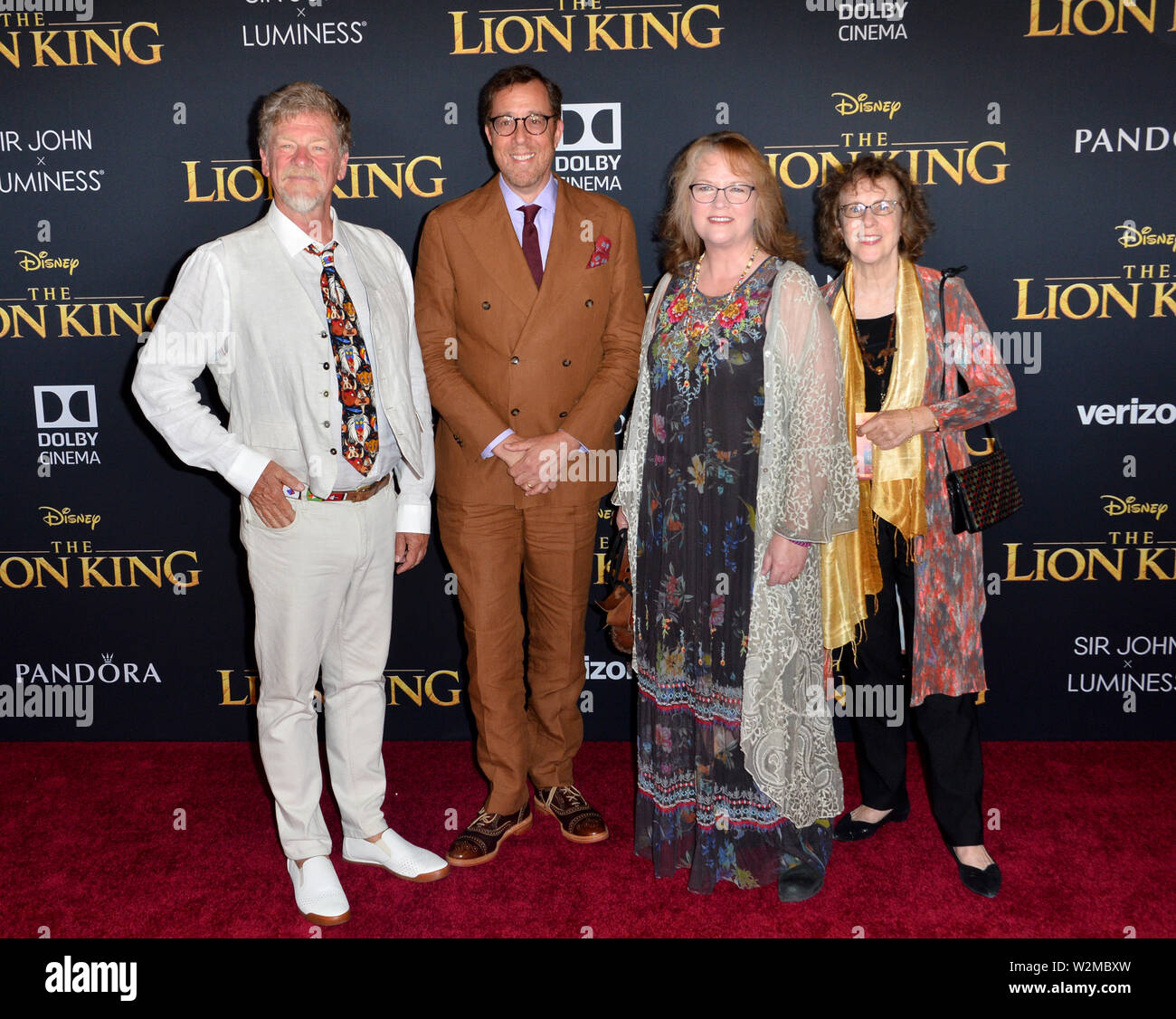 Roger allers and rob minkoff hi-res stock photography and images - Alamy