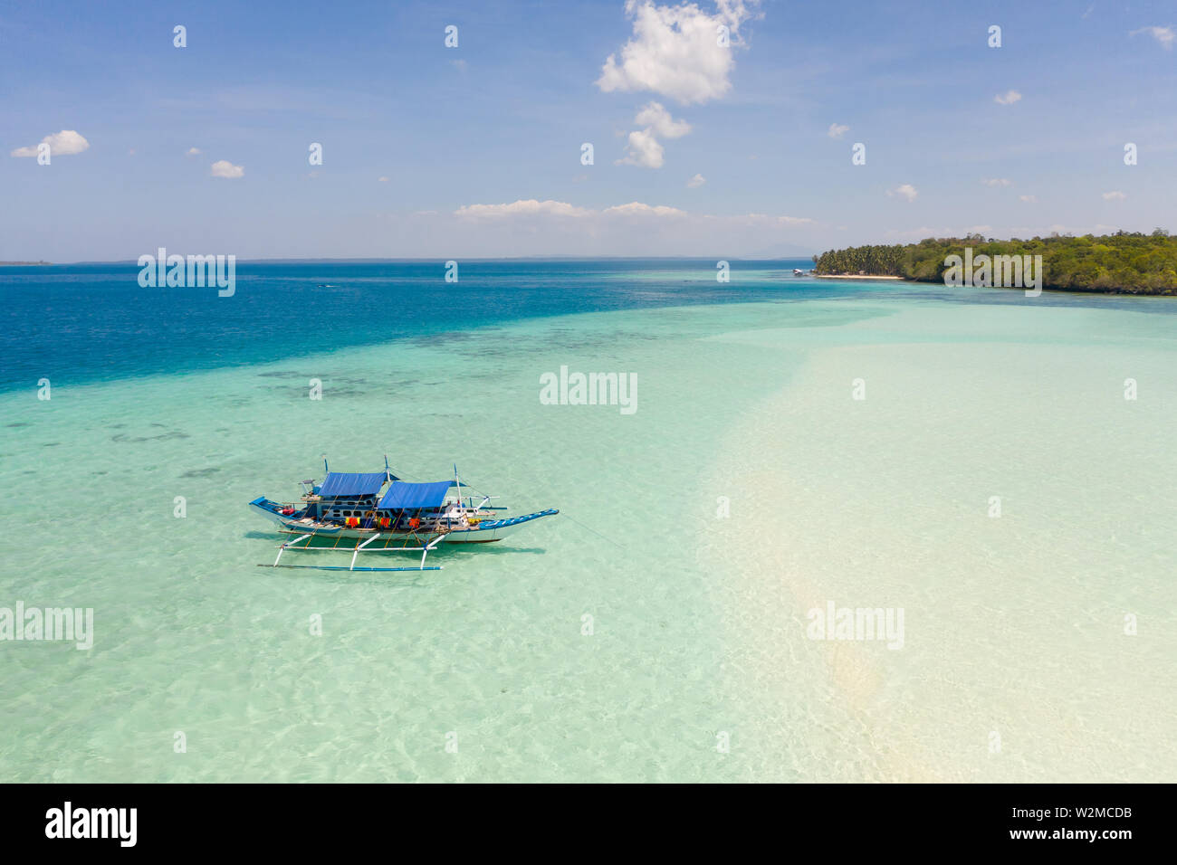 Mansalangan sandbar, Balabac, Palawan, Philippines. Tropical islands ...