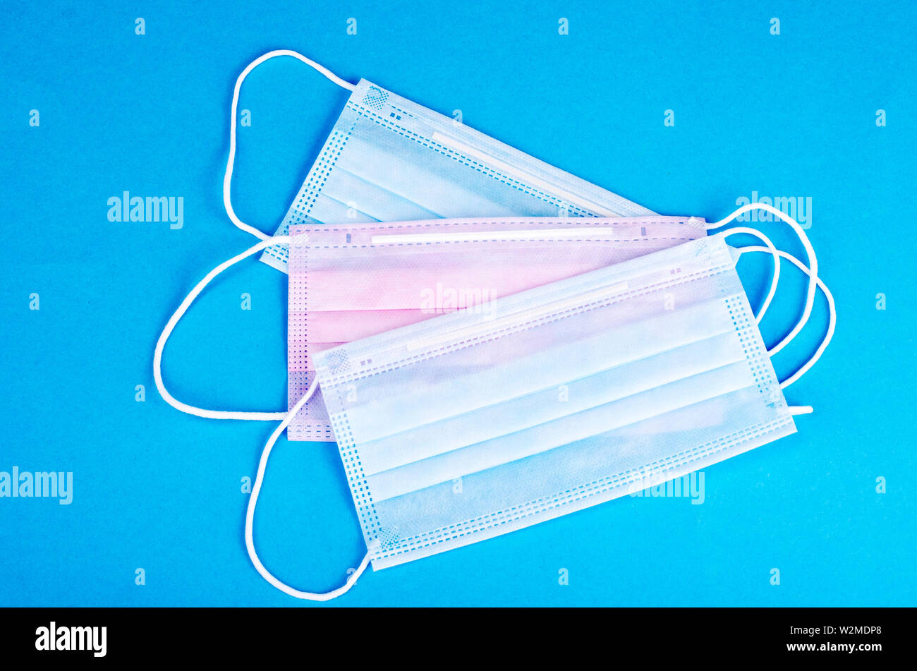 Single-use medical masks Stock Photo - Alamy