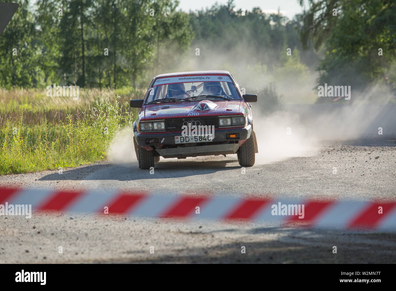 Car testing desert hi-res stock photography and images - Alamy