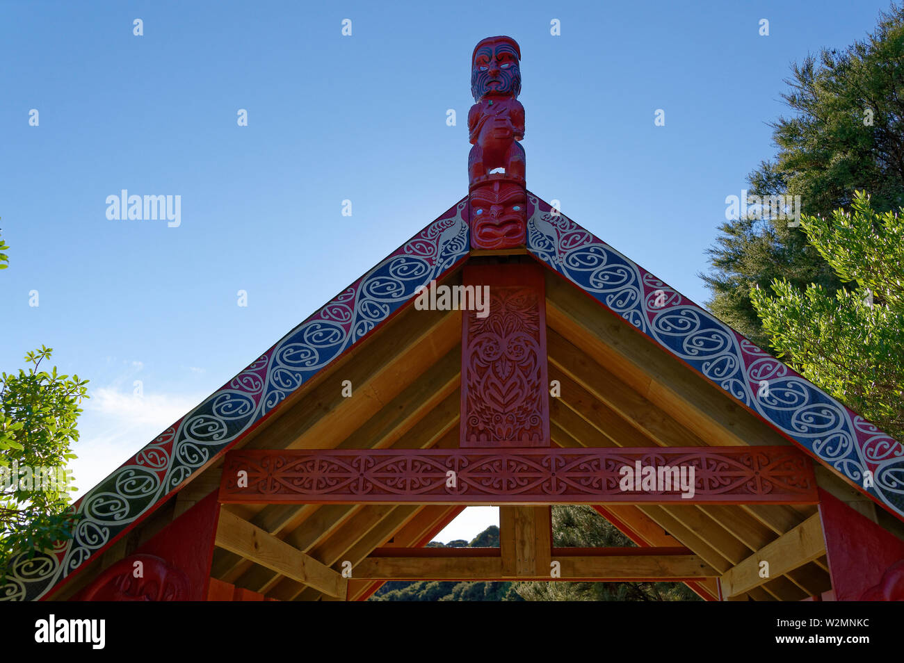 Maori entrance gate hi-res stock photography and images - Alamy
