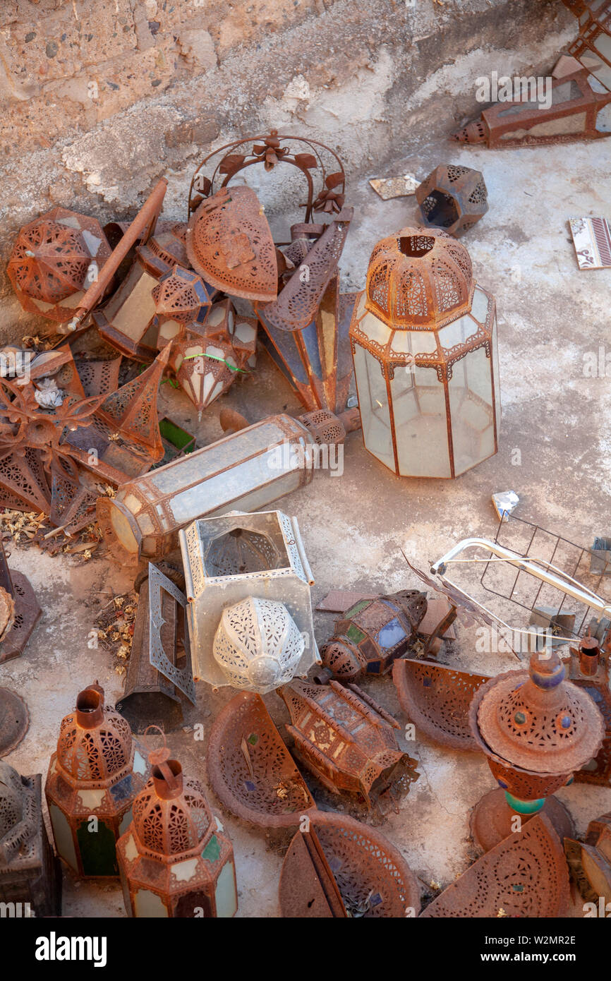 Old style lanterns hi-res stock photography and images - Alamy