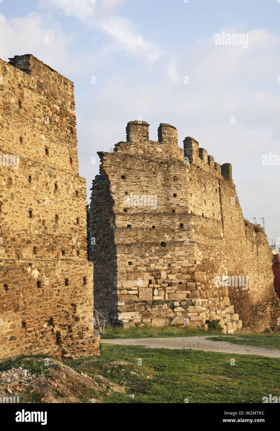 City walls in Thessaloniki. Greece Stock Photo - Alamy