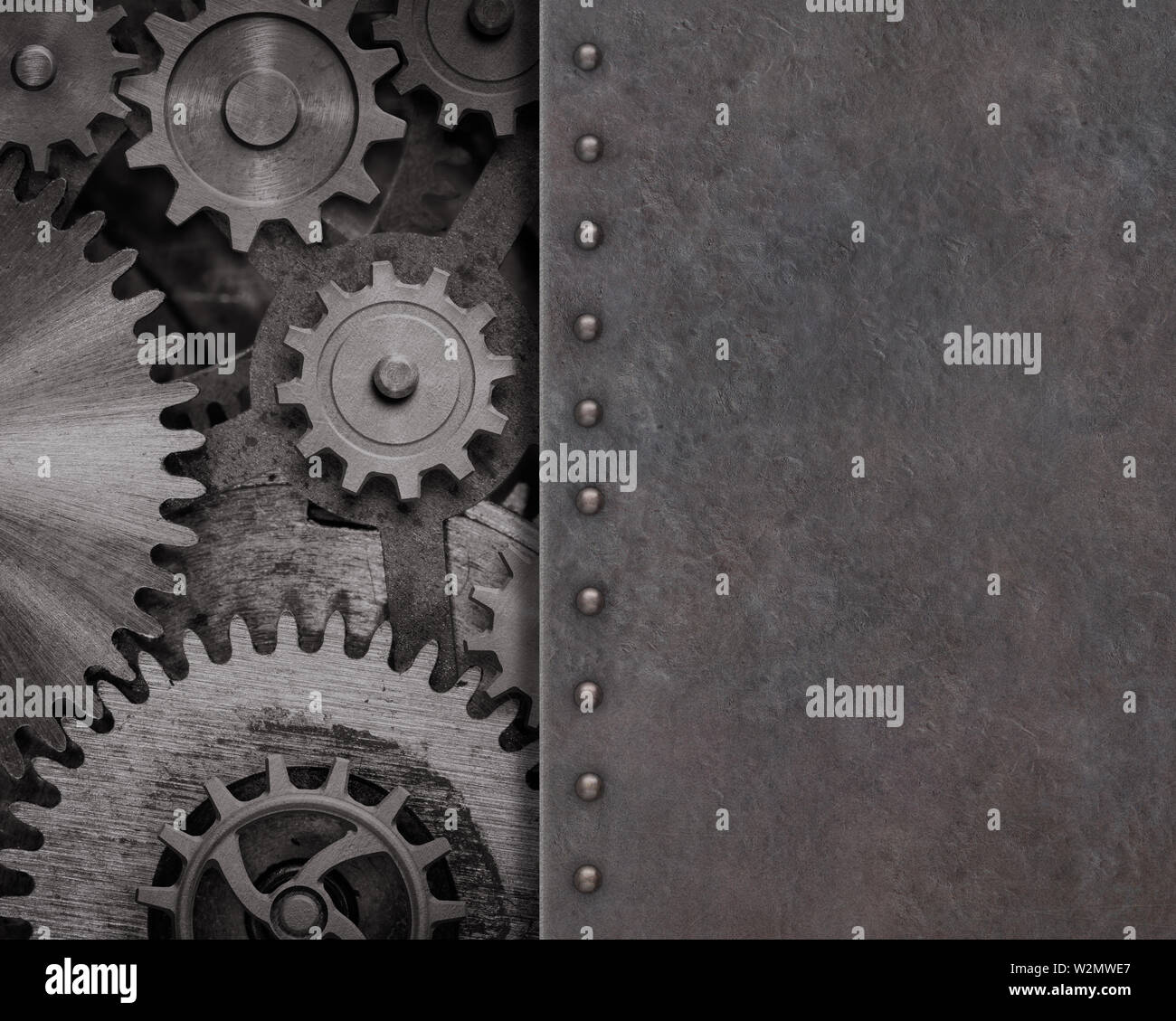 Old iron gears hi-res stock photography and images - Alamy