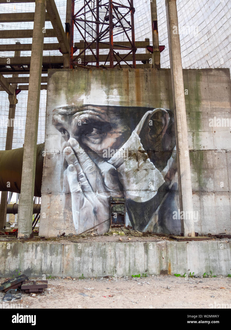 Drawing graffiti inside Chernobyl Exclusion Zone Stock Photo - Alamy