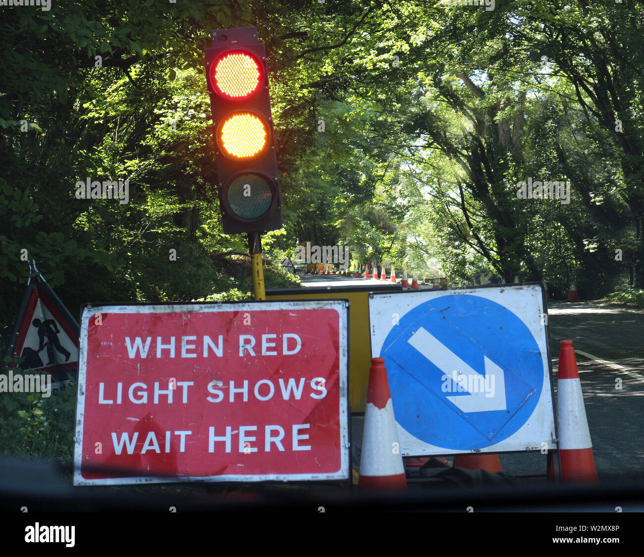 Red amber green lights hi-res stock photography and images - Alamy