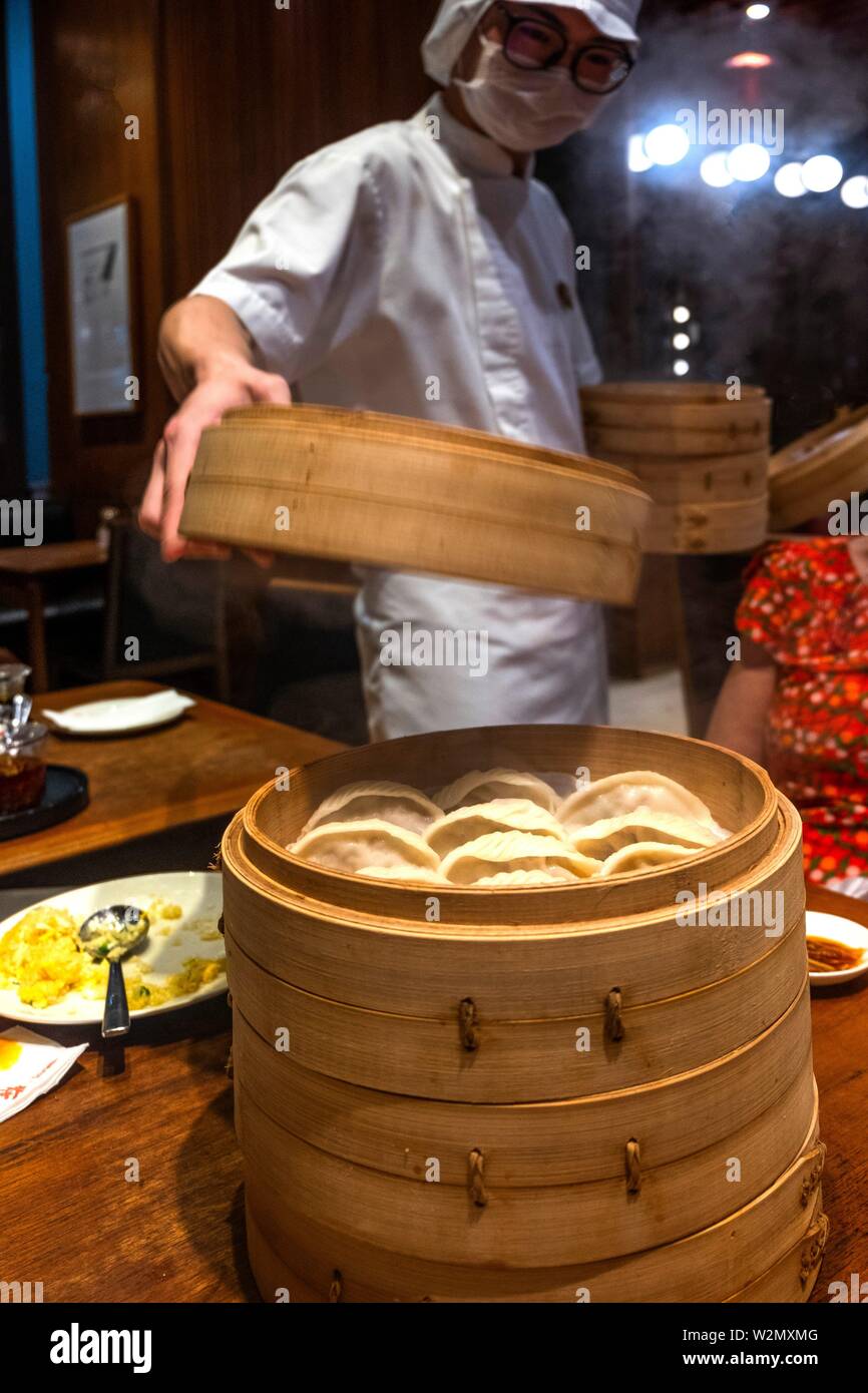 Tai too hi-res stock photography and images - Alamy