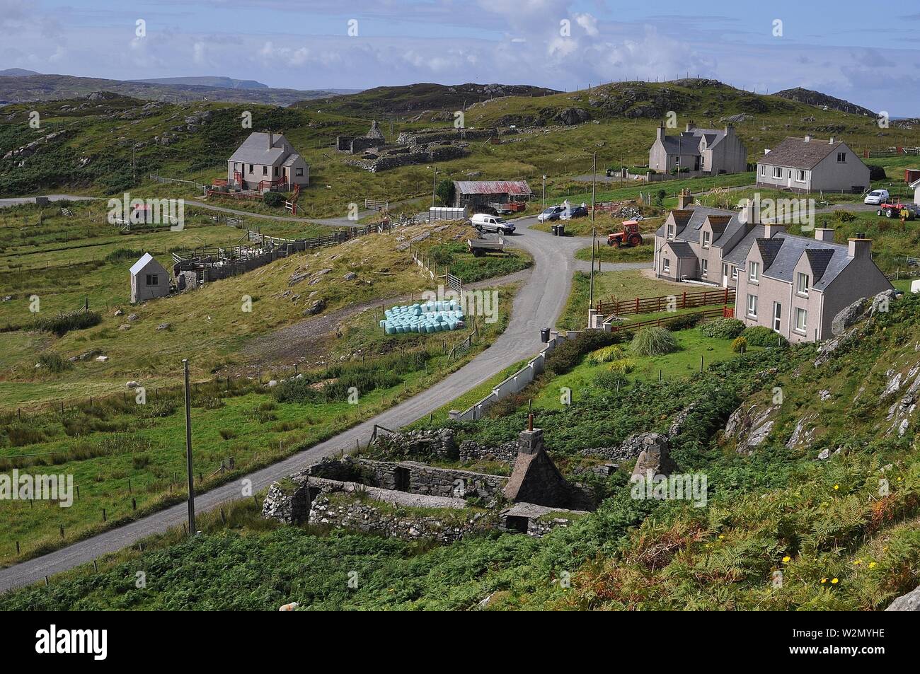 Outer hebridean village hi-res stock photography and images - Alamy