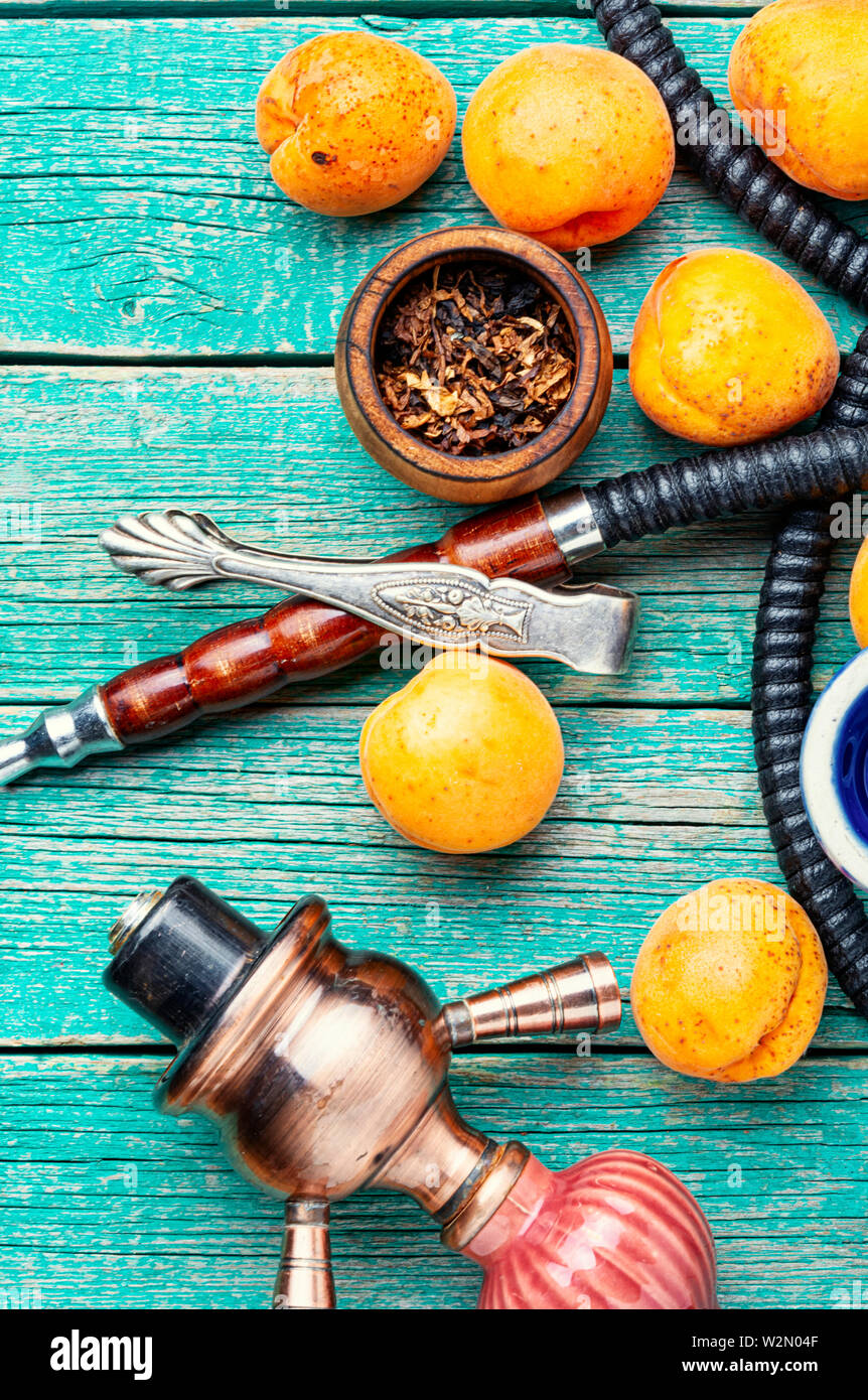 Hookah mouthpiece.Fruit shisha aroma.Tabak with apricot flavor.Kalian ...
