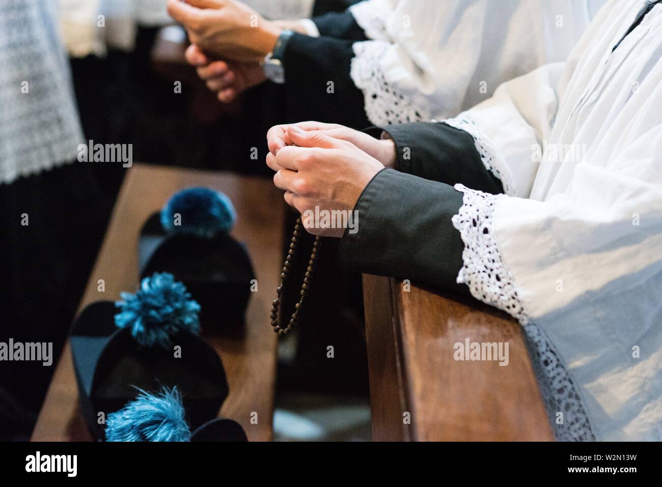 Hands joined in prayer hi-res stock photography and images - Alamy