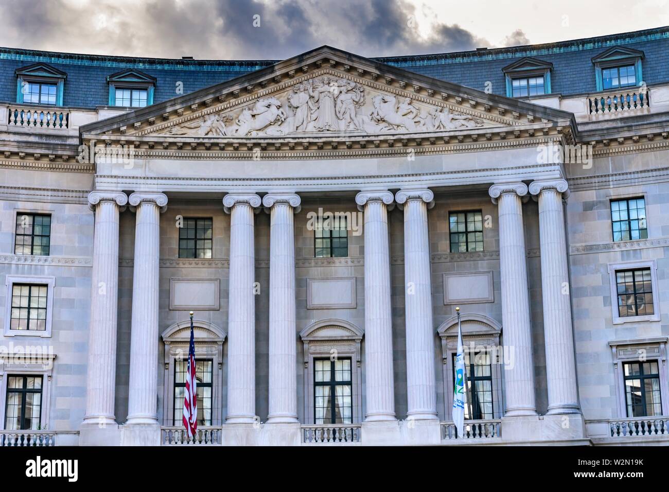 Federal Triangle High Resolution Stock Photography and Images - Alamy