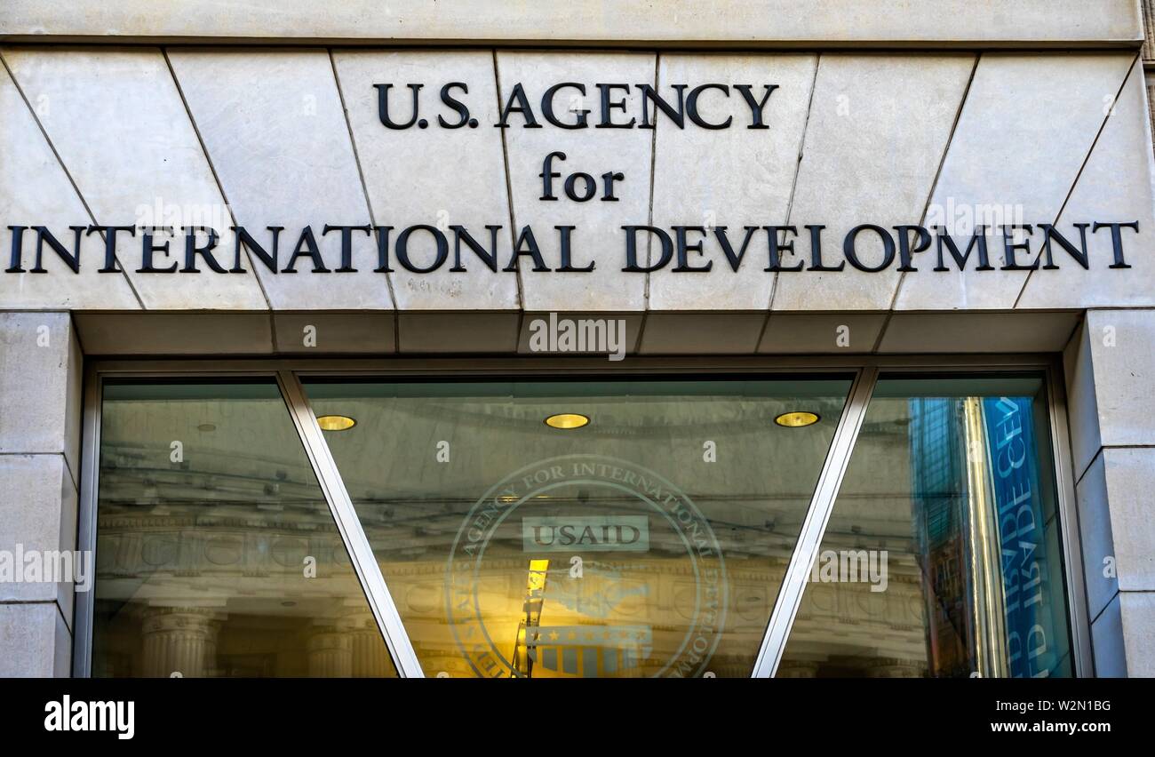 International aid hi-res stock photography and images - Alamy