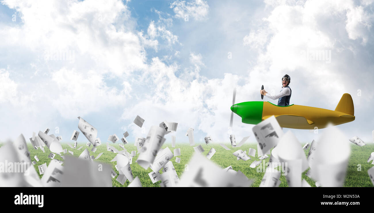 Driving plane hi-res stock photography and images - Alamy