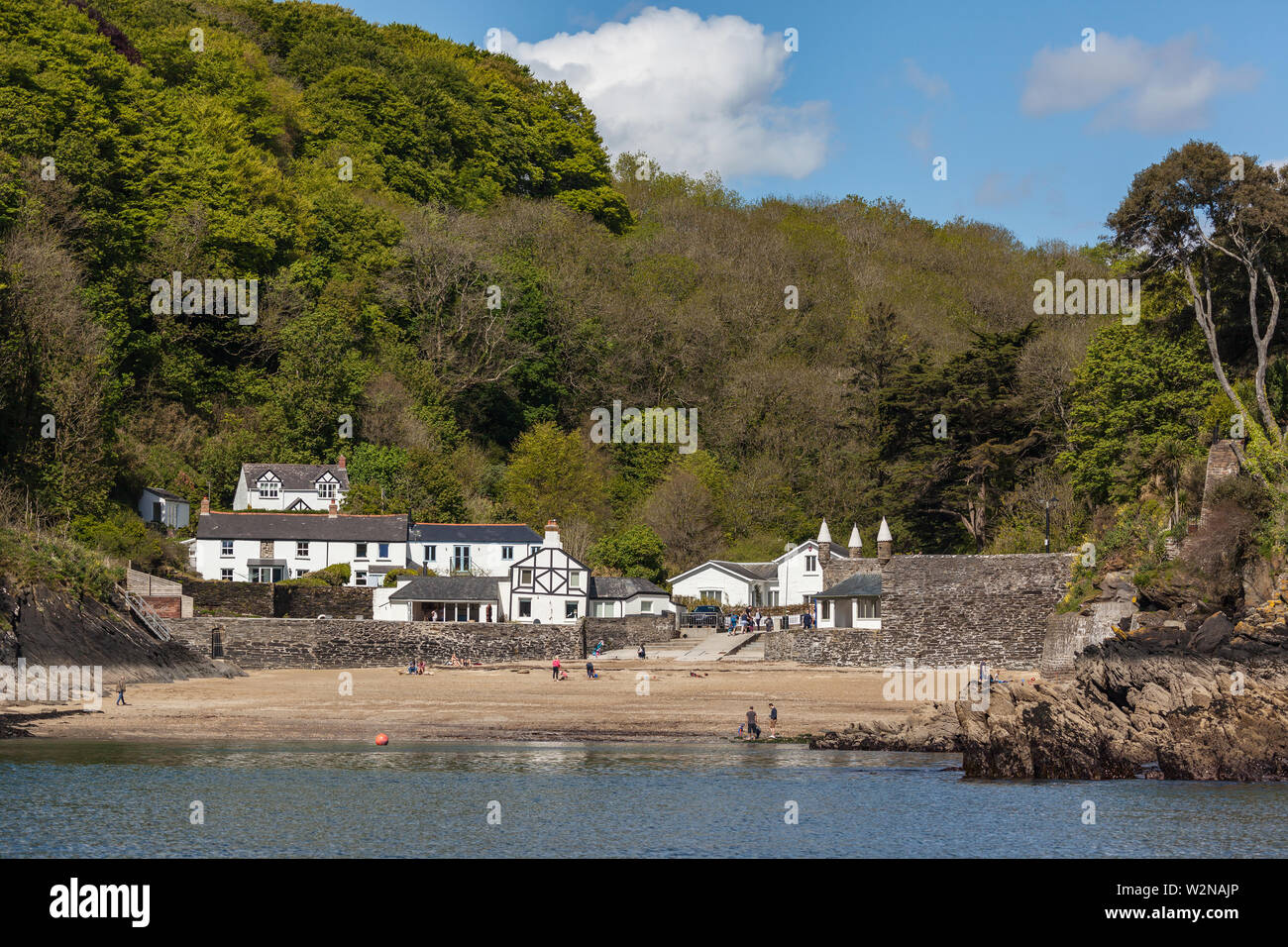 Fowey harbour hotel hi-res stock photography and images - Alamy