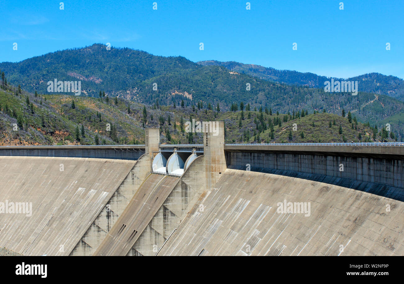 Trinity dam california hi-res stock photography and images - Alamy