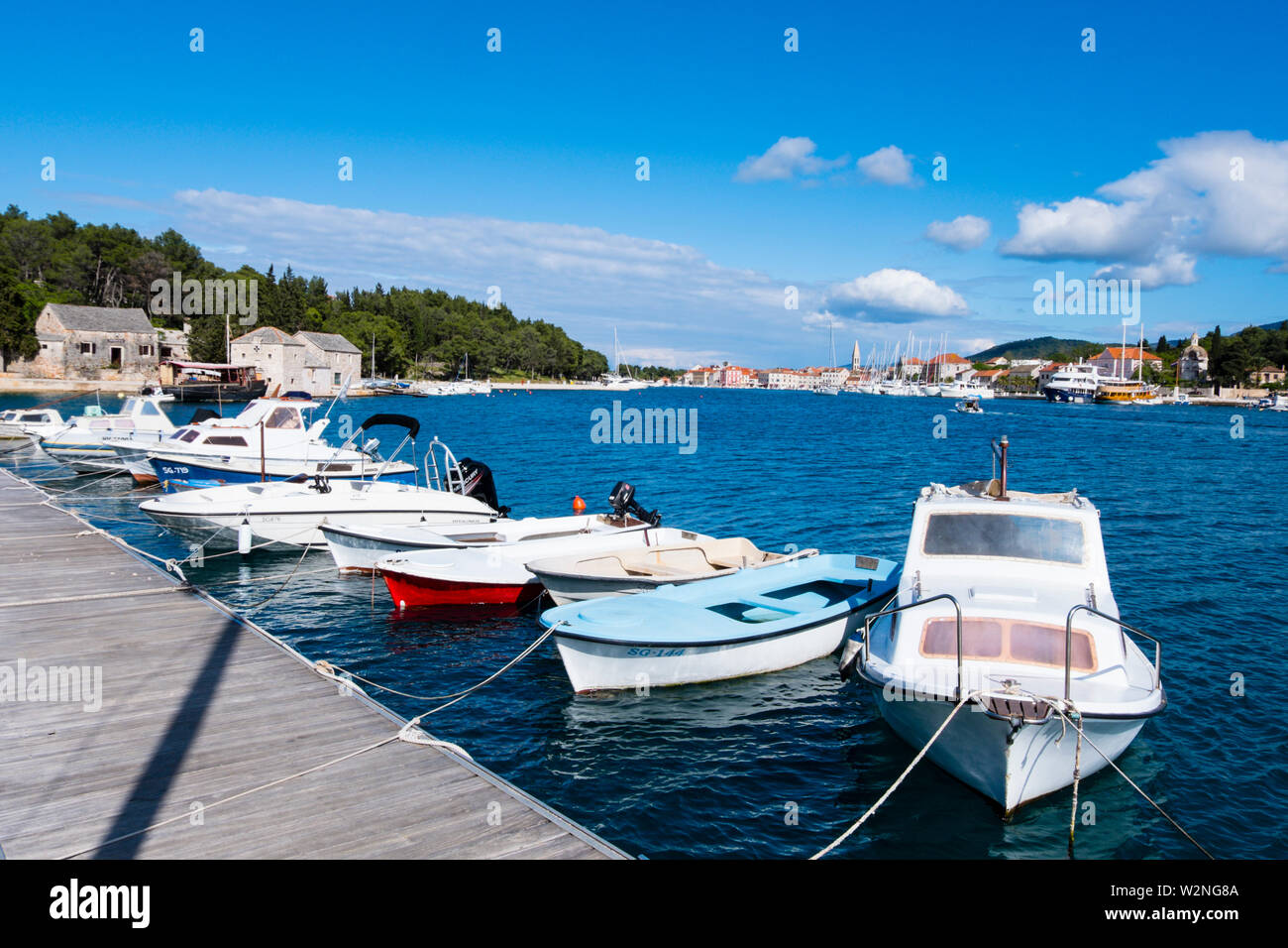 Novi mol hi-res stock photography and images - Alamy