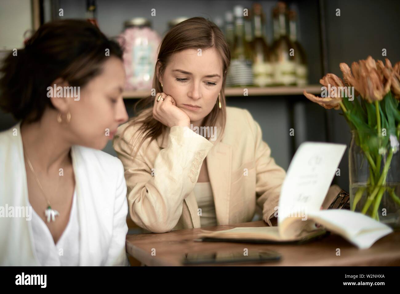 Reluctant Stock Photos & Reluctant Stock Images - Alamy