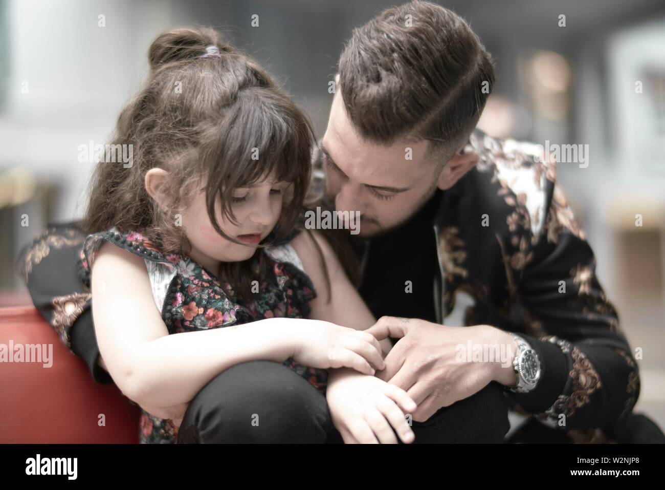Close father daughter bond hi-res stock photography and images - Alamy