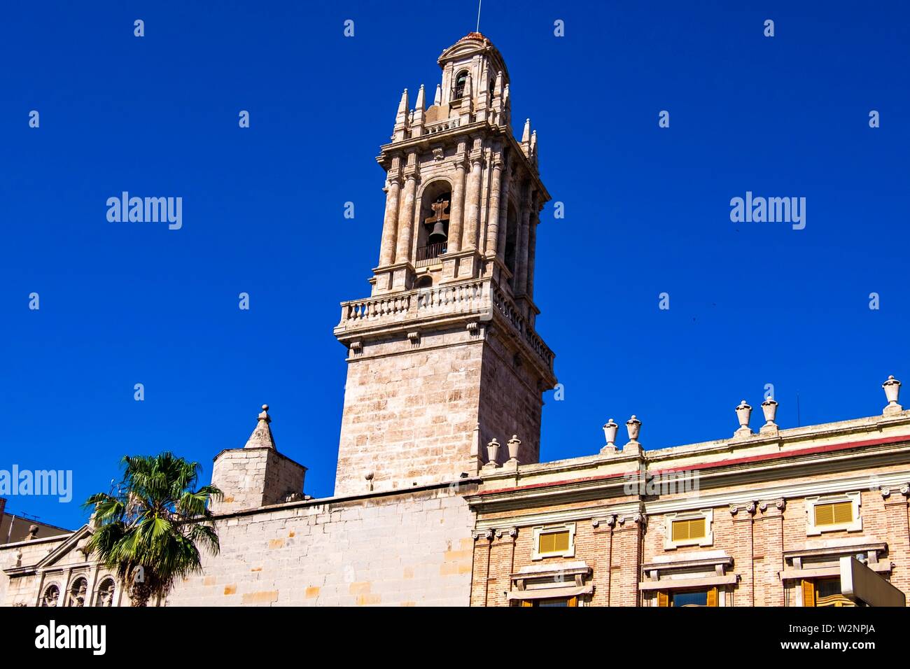 Convent of santo domingo de valencia hi-res stock photography and ...