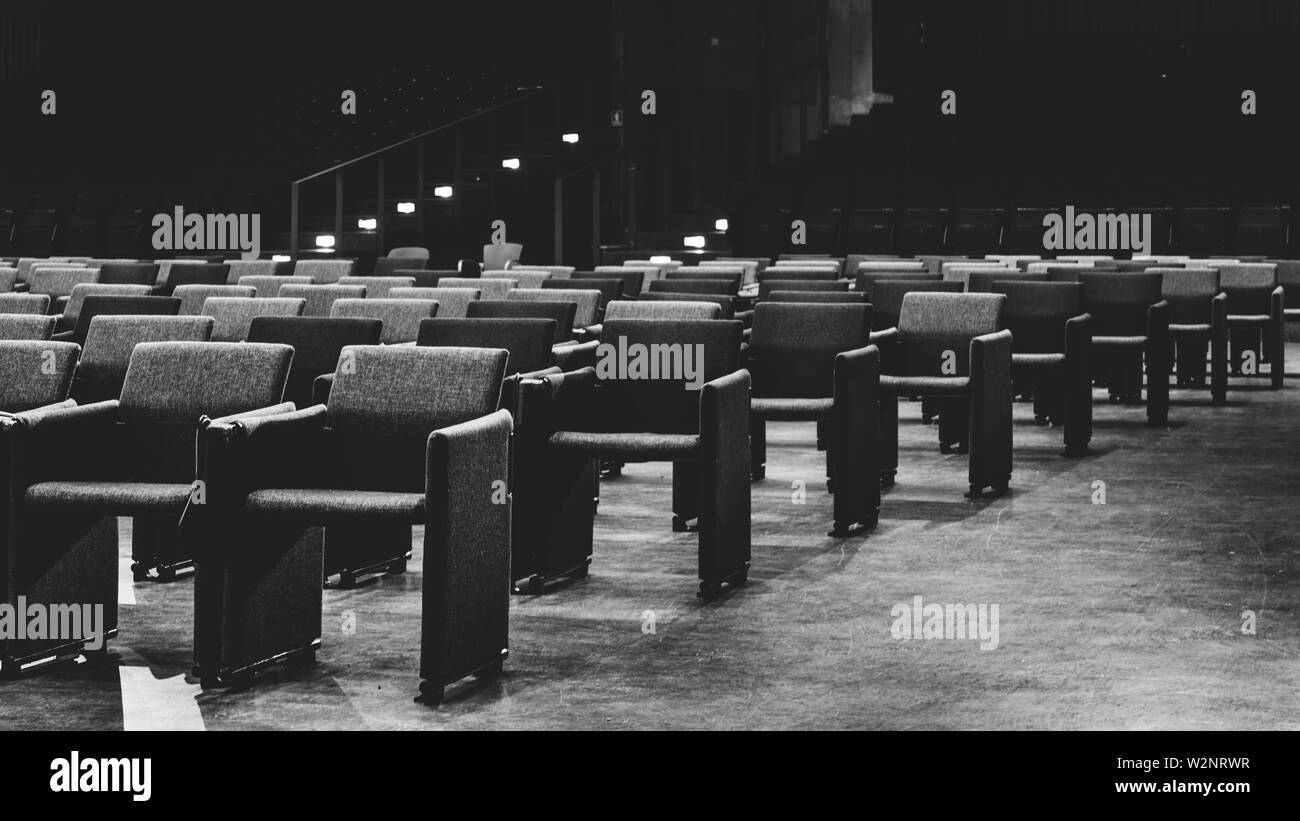 Empty stage theatre Black and White Stock Photos & Images - Alamy