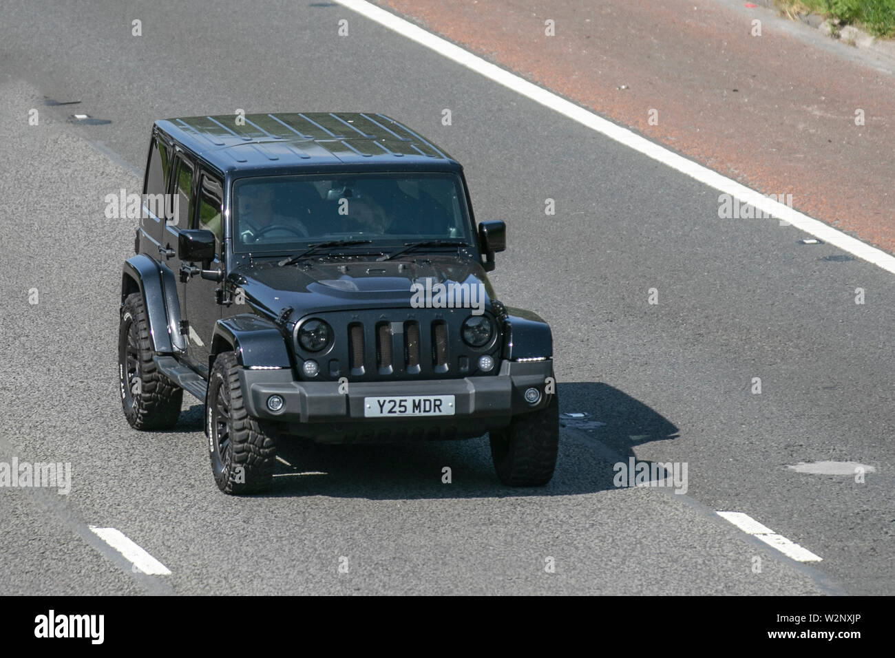 Overland cars hi-res stock photography and images - Alamy