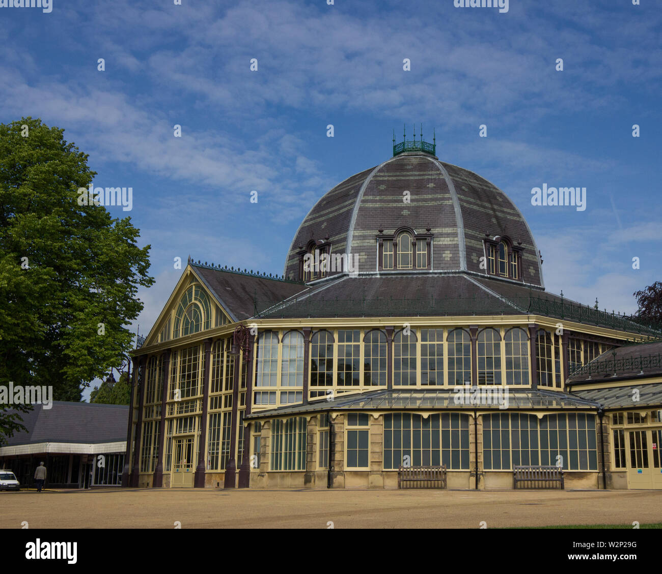 The octagon conservatory in Buxton's pavilion gardens, Derbyshire Peak ...