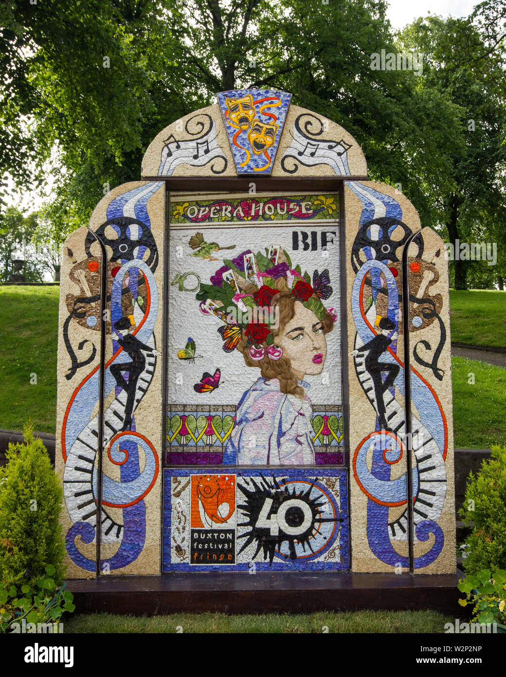 Well dressings peak district hi-res stock photography and images - Alamy