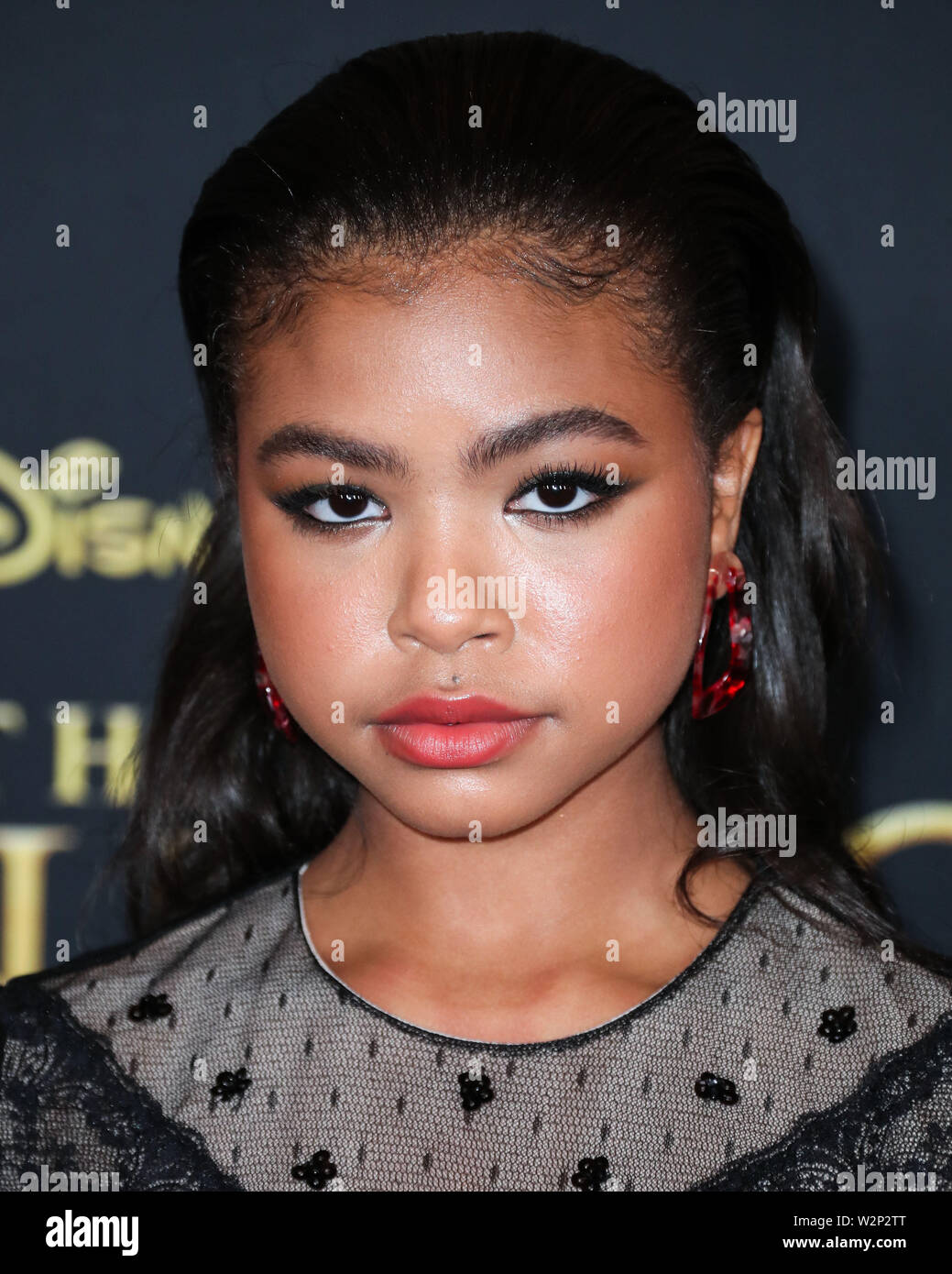Navia Robinson High Resolution Stock Photography and Images - Alamy