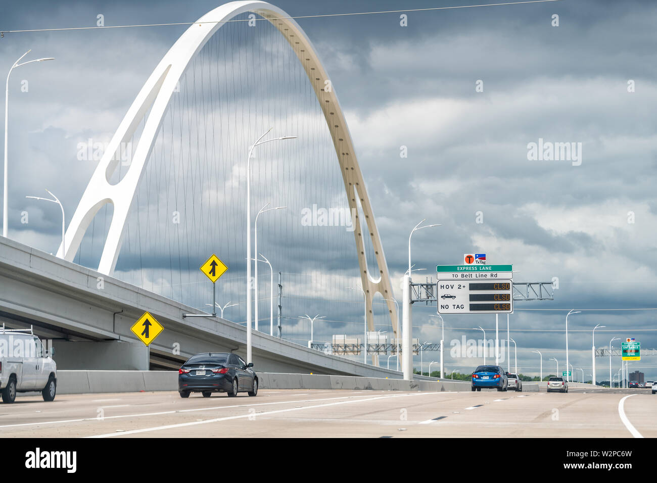 Texas hov lane hi-res stock photography and images - Alamy