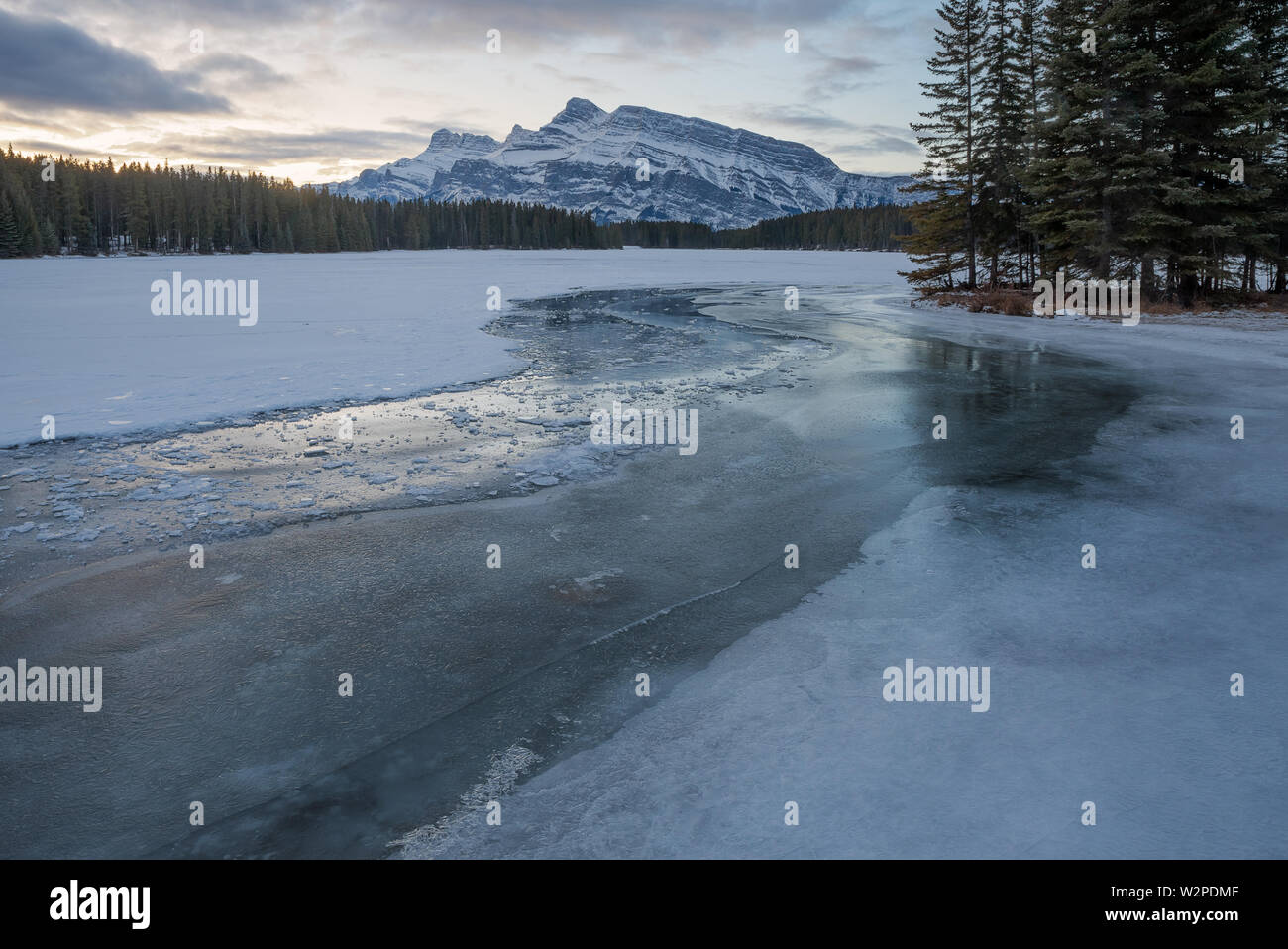 Winter Morning at Two Jack Lake in Banff National Park, Alberta, Canada ...