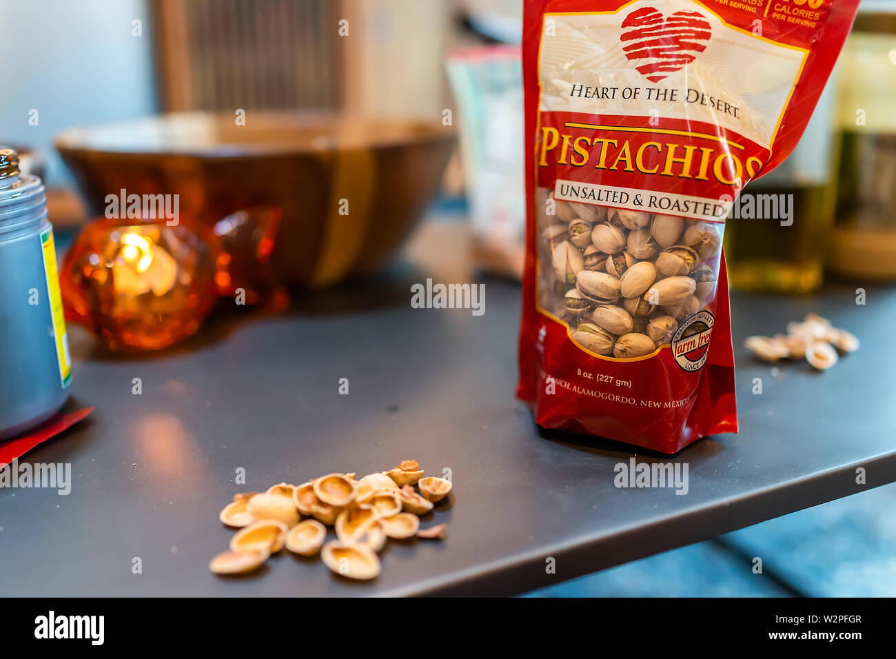 Packaging nuts hi-res stock photography and images - Alamy