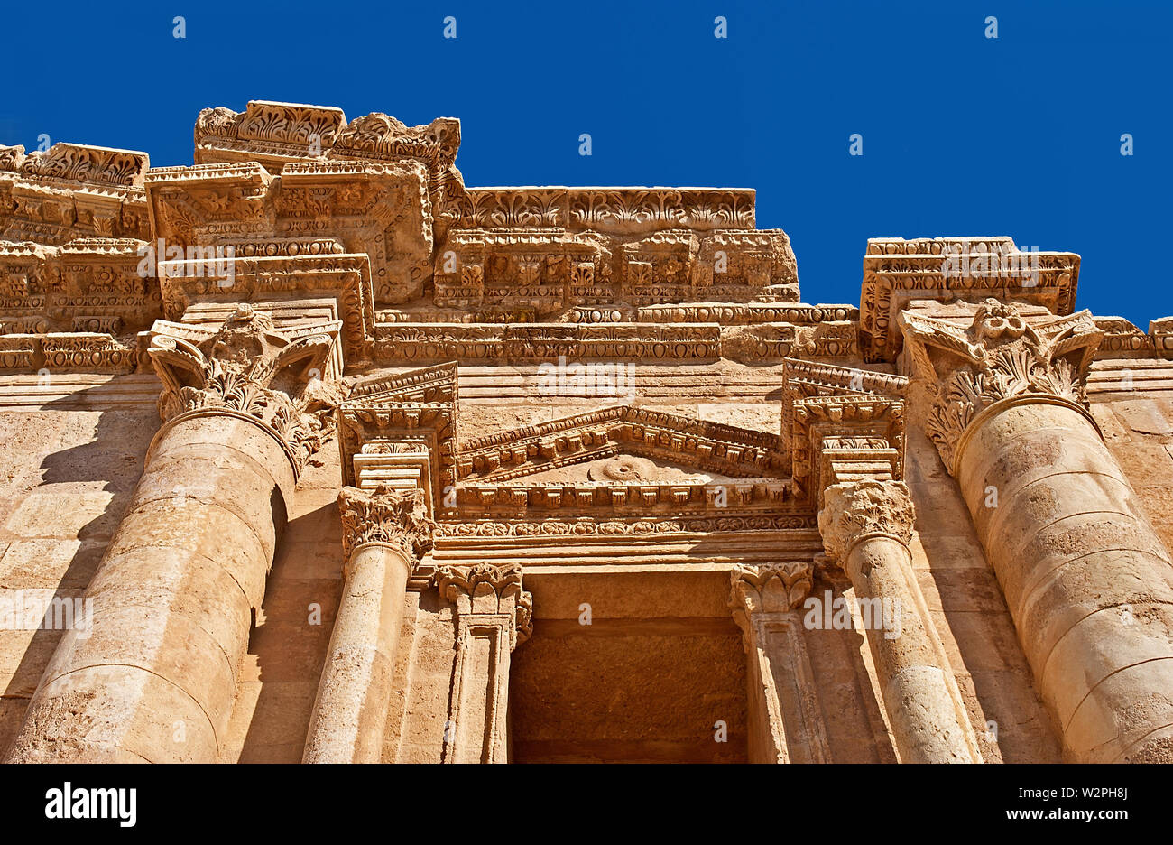 Ancient Jerash. Ruins of the Greco-Roman city of Gera at Jordan Stock ...